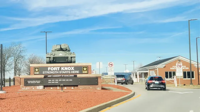 Finding Swimming Pools When Away From Home | Fort Knox